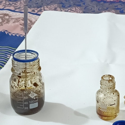 Tonkin DEER MUSK NAFA OIL مسك غزال Moschus Misk Kasturi Jinko 6ML 麝香鹿 ...